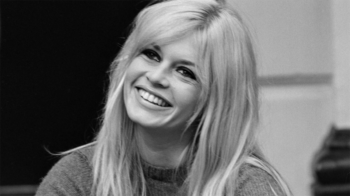 When Brigitte Bardot admitted to 17 romantic relationships