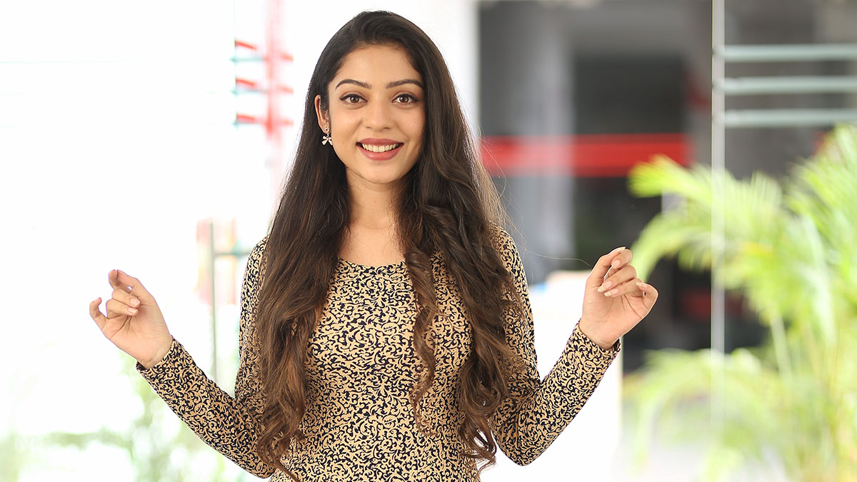 Interview of Varsha Bollamma about Ooru Peru Bhairavakona