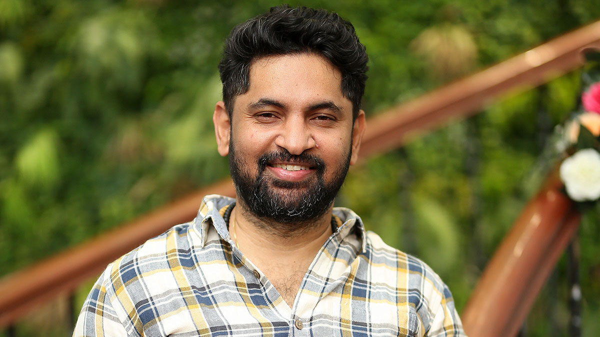 Interview of Director Vamsee about Tiger Nageswara Rao