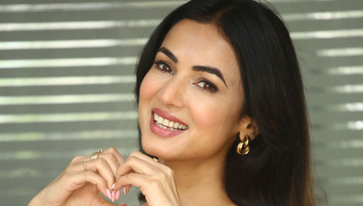 Sonal Chauhan interview about The Ghost